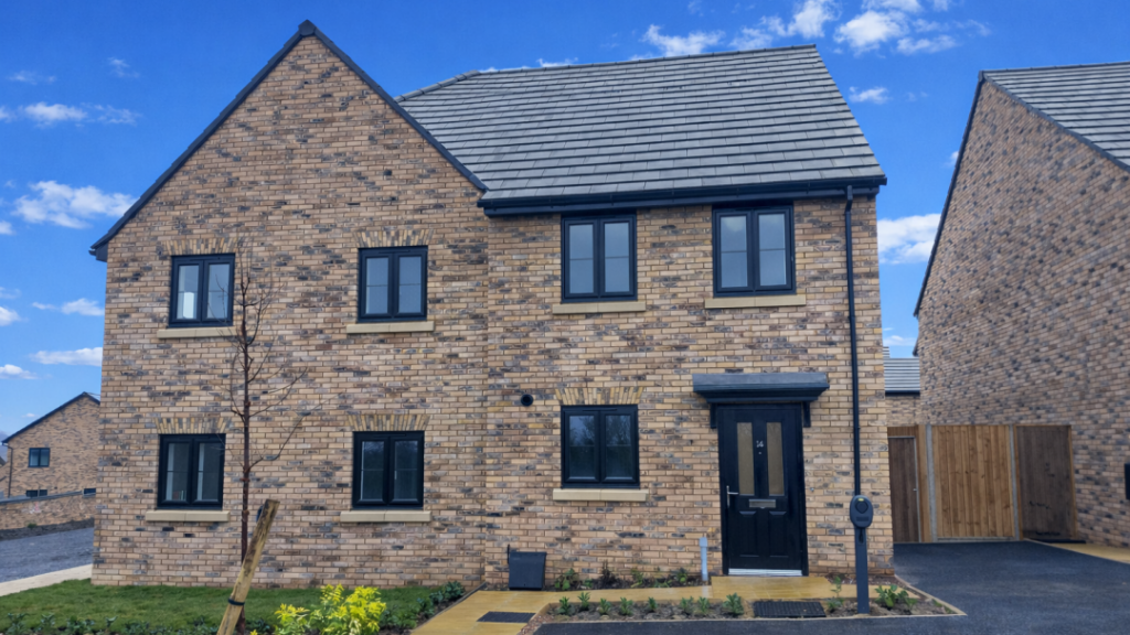 2 bedroom semi-detached house for sale in Cotterstock Road, Oundle, PE8 ...