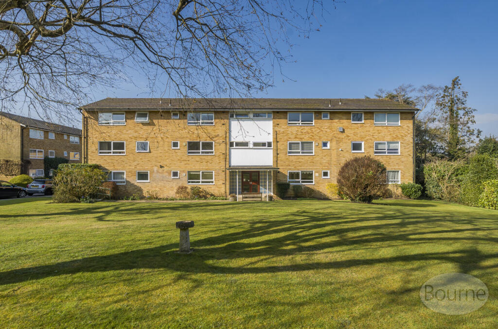 3 bedroom apartment for sale in The Shimmings, Boxgrove Road, Guildford ...