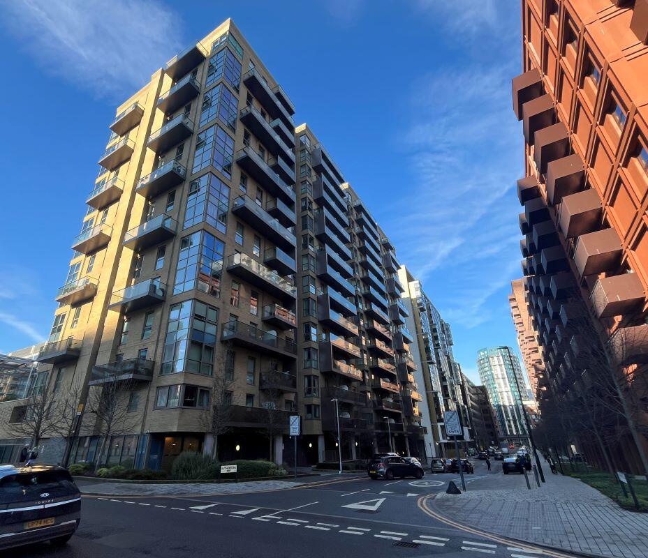 1 bedroom flat for sale in Flat 160 Marathon House, 33 Olympic Way ...