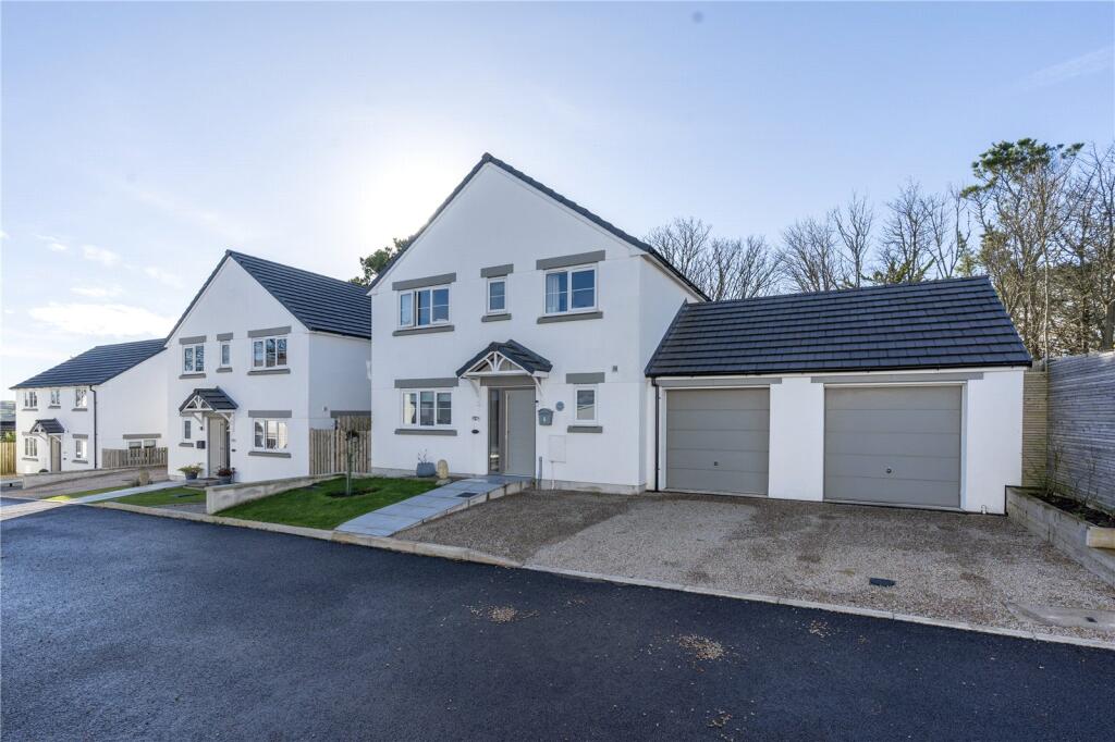4 bedroom detached house for sale in Sunny Corner, Lelant, Cornwall, TR26