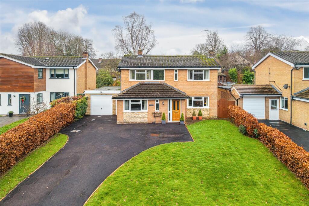 4 bedroom detached house for sale in Colworth Road, Sharnbrook, Bedford ...