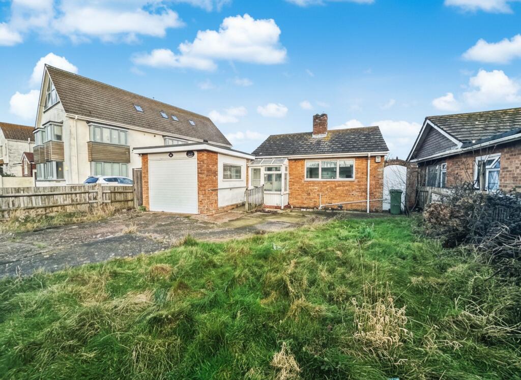 2 bedroom detached bungalow for sale in Ambleside Avenue, Telscombe ...