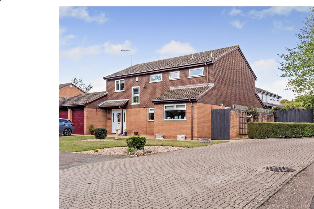 4 bedroom detached house for sale in Cherryfields, Orton Waterville ...