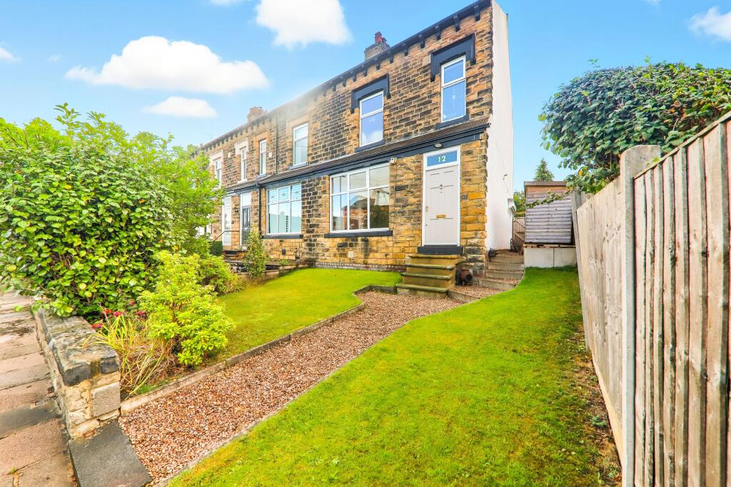 5 bedroom end of terrace house for sale in Carter Terrace, Whitkirk ...