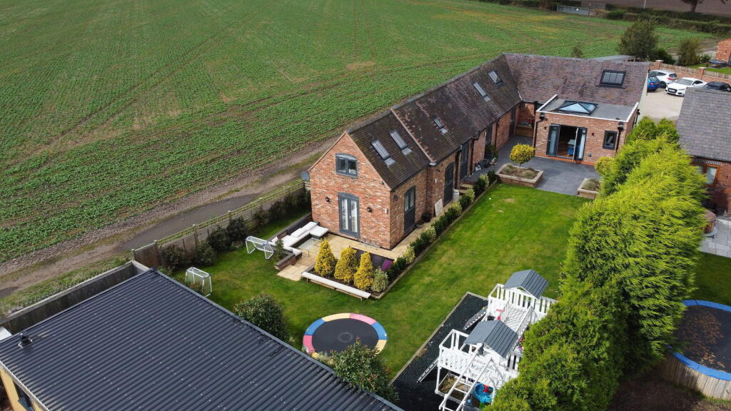 5 bedroom detached house for sale in Dairy Farm Stables, Lynn Lane ...