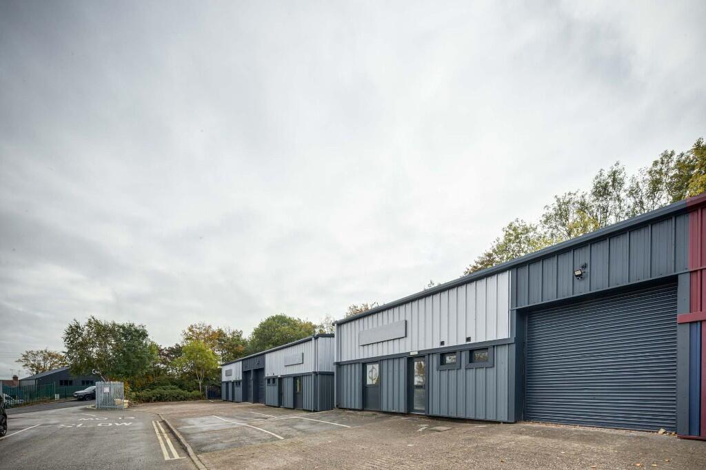 Light industrial facility to lease in Unit 18 Kimberley Business Park ...