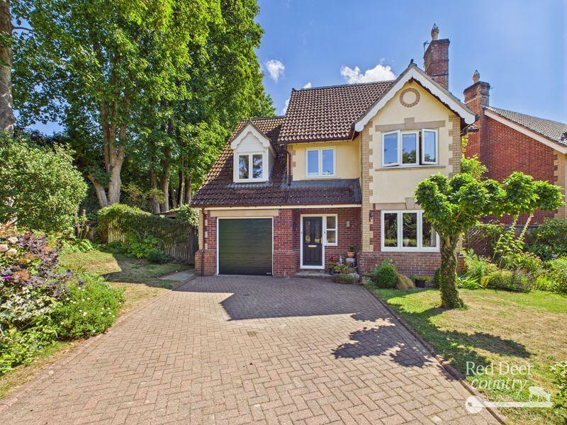 4 bedroom detached house for sale in Crowcombe Heathfield, Taunton, TA4