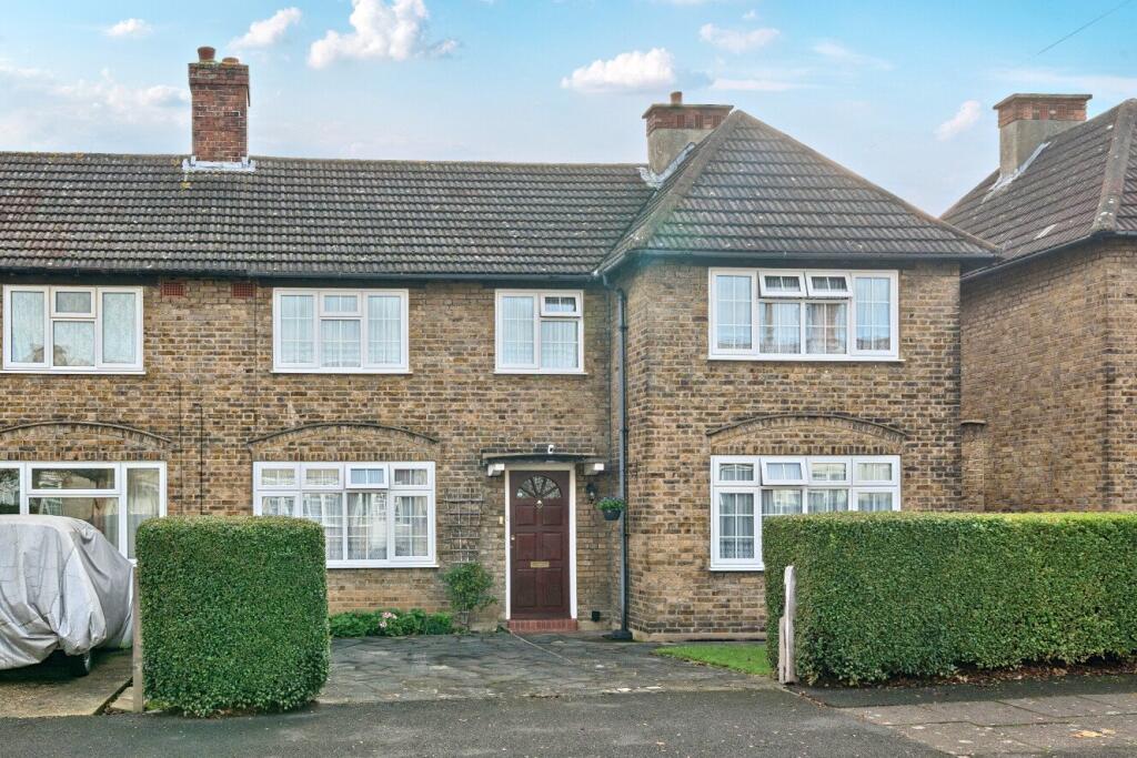4 bedroom semi-detached house for sale in Raymond Road, Beckenham, Kent ...