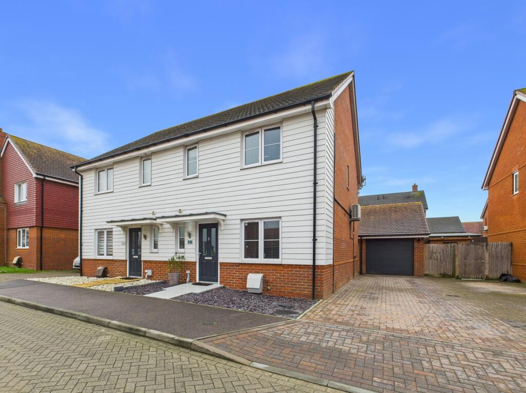 3 bedroom semi-detached house for sale in Cody Close, Hoo, Rochester ...