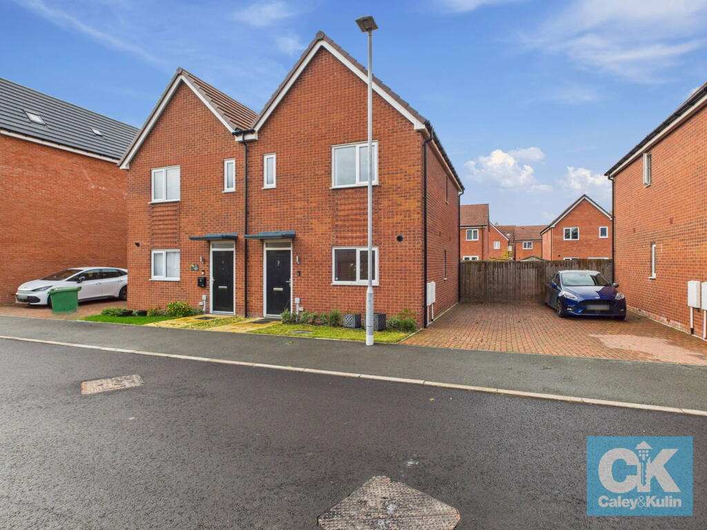 3 bedroom semi-detached house for sale in Daffodil Street, The Fairways ...