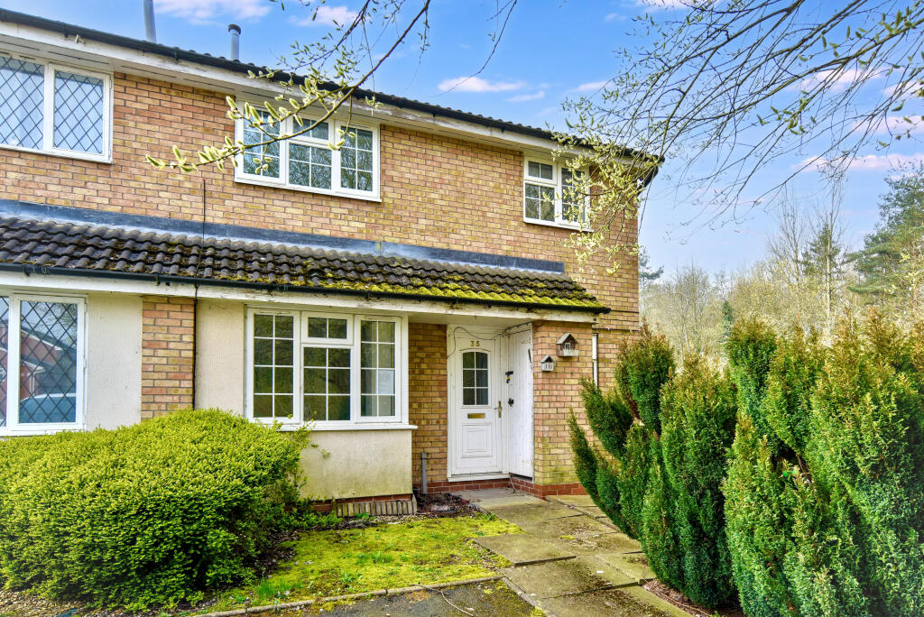 2 bedroom town house for sale in 35 Orient Court, Gresley Close ...