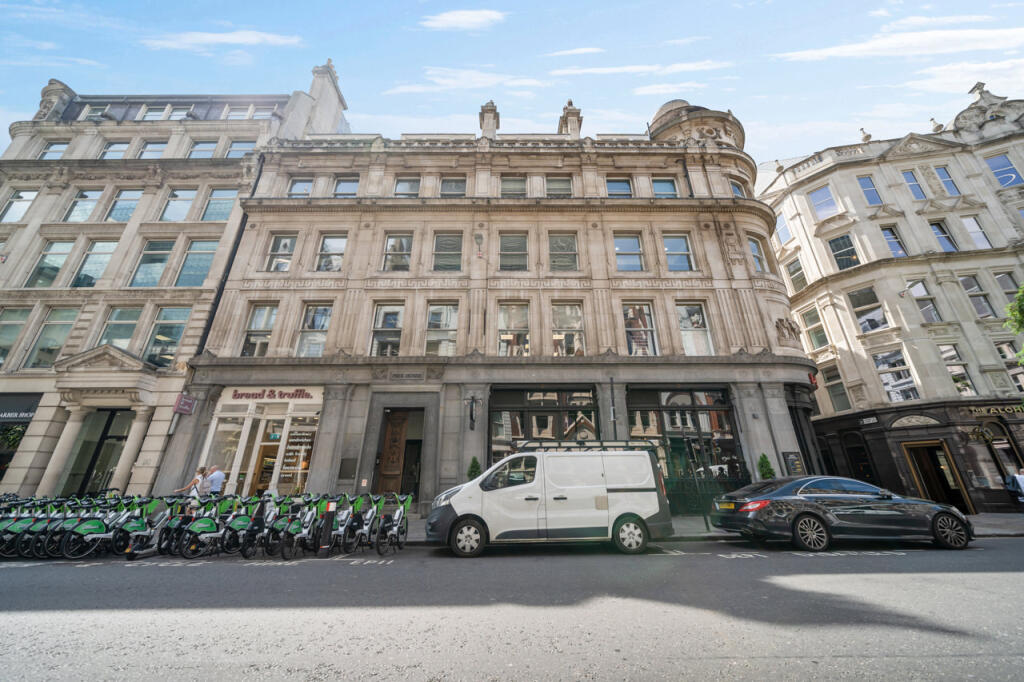 Office to lease in Unit 54, Peek House, 20 Eastcheap, City, London ...