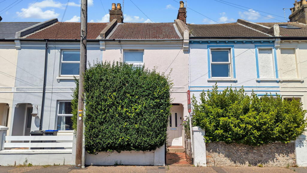 2 bedroom terraced house for sale in Becket Road, Worthing, BN14 7EY, BN14