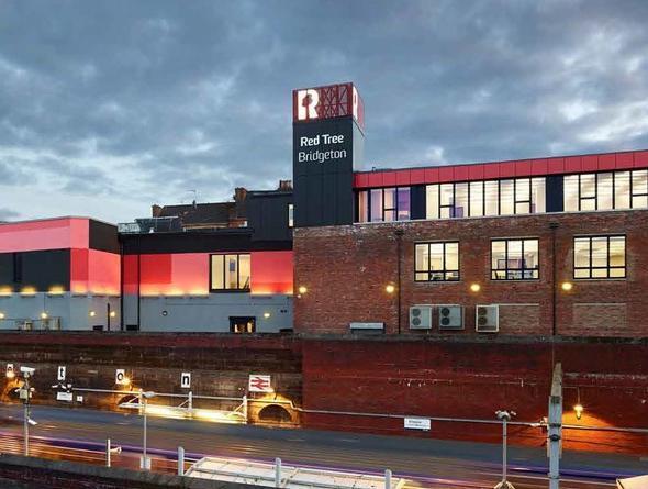 Office to lease in Red Tree Business Suites, Dalmarnock Road, Glasgow ...