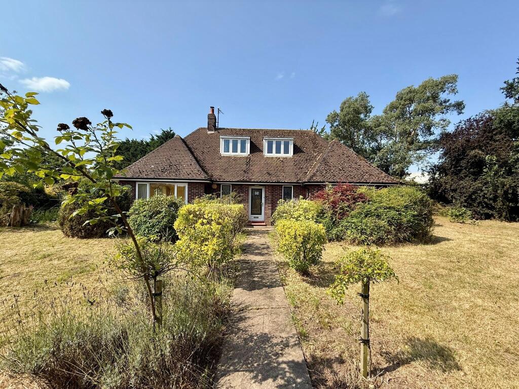 3 bedroom bungalow for sale in Rangell Gate, Low Fulney, Spalding, PE12