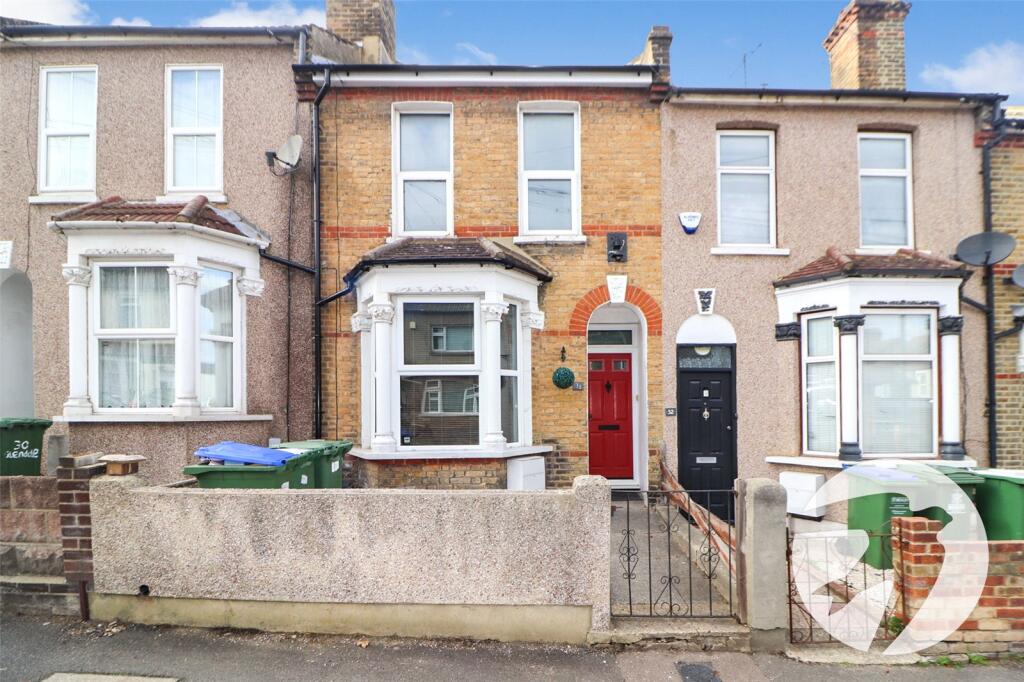 3 bedroom terraced house for sale in Glendale Road, Erith, DA8