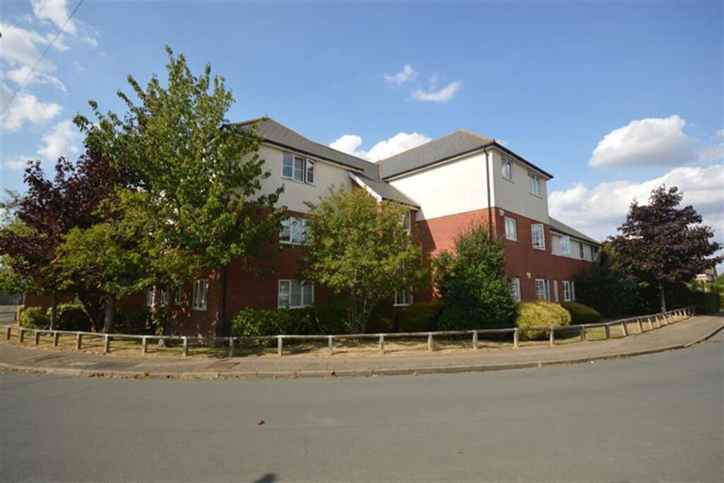 2 bedroom apartment for sale in Jeffreys Court, Cressing, Braintree, CM77