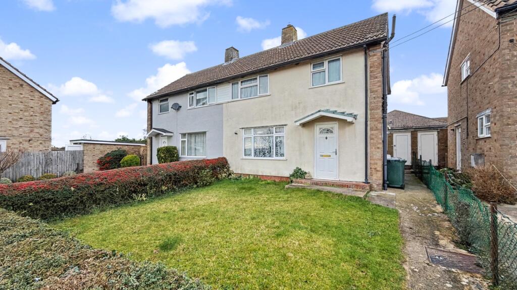 3 bedroom semi-detached house for sale in Park Rise, Ambrosden ...