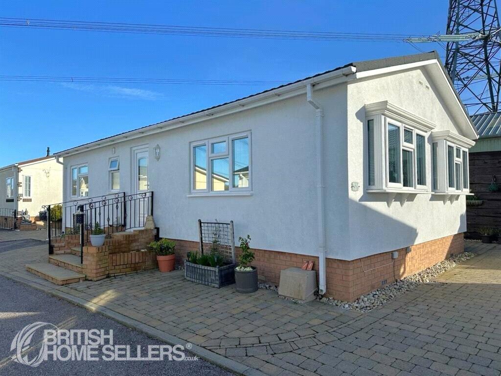 2 bedroom park home for sale in Southwick Road, North Boarhunt, Fareham ...