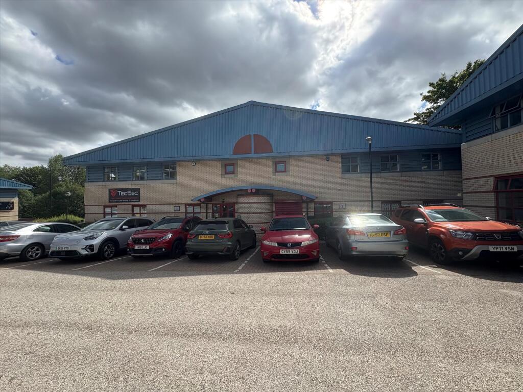 Office to lease in Unit 7, Meadow Court, Amos Road, Sheffield, S9 1BX, S9