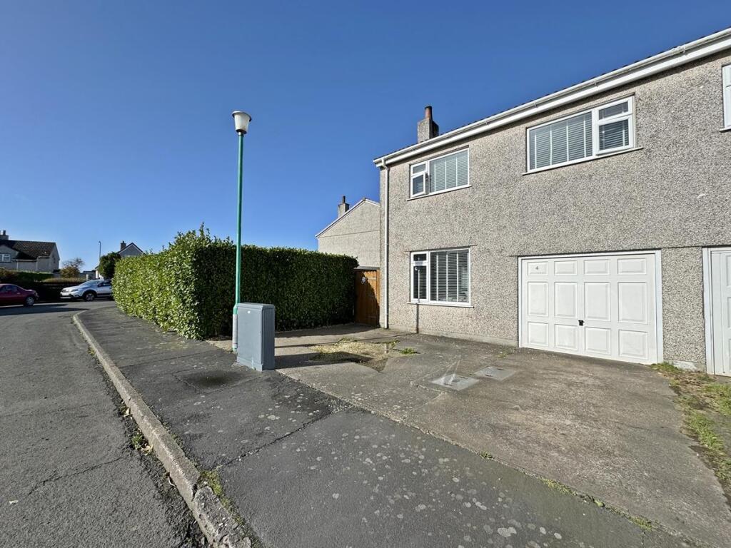 3 bedroom end of terrace house for sale in 4, Stowell Place, Castletown ...