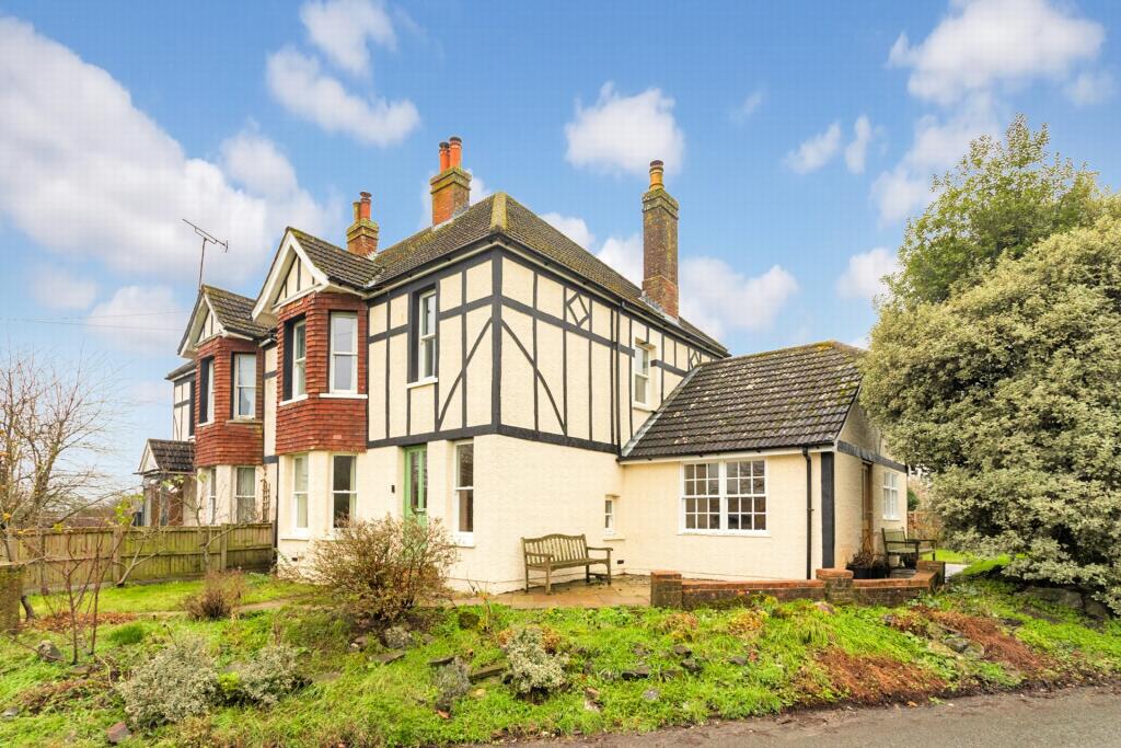 3 bedroom semi-detached house for sale in Pilgrims Way, Postling, CT21