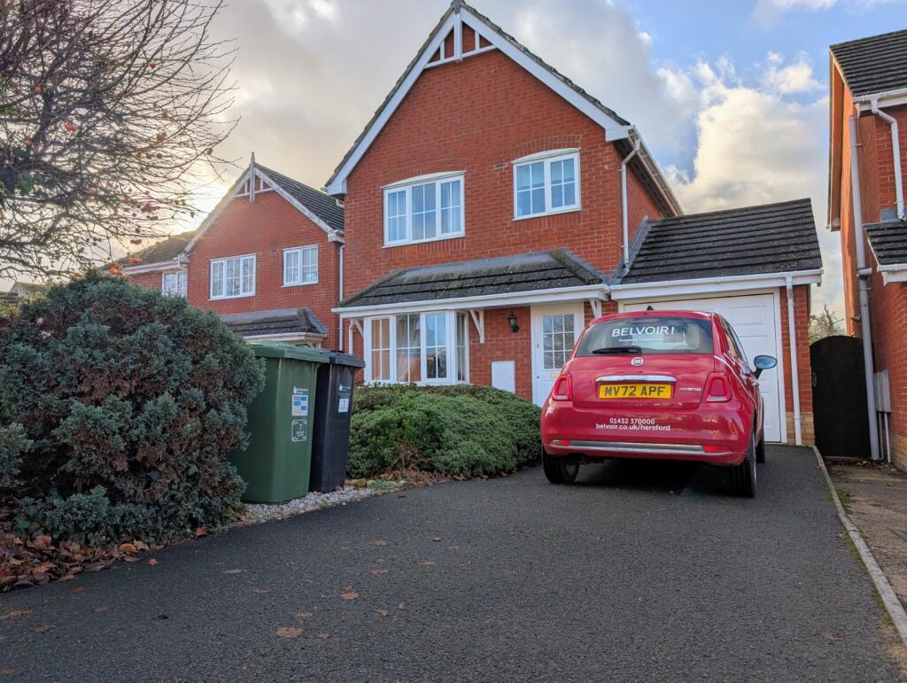 3 bedroom detached house for sale in Wenlock Close, Hereford, HR2