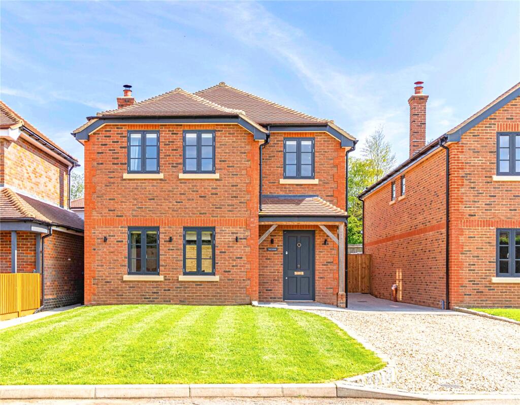 4 bedroom detached house for sale in Whelpley Hill, Chesham ...