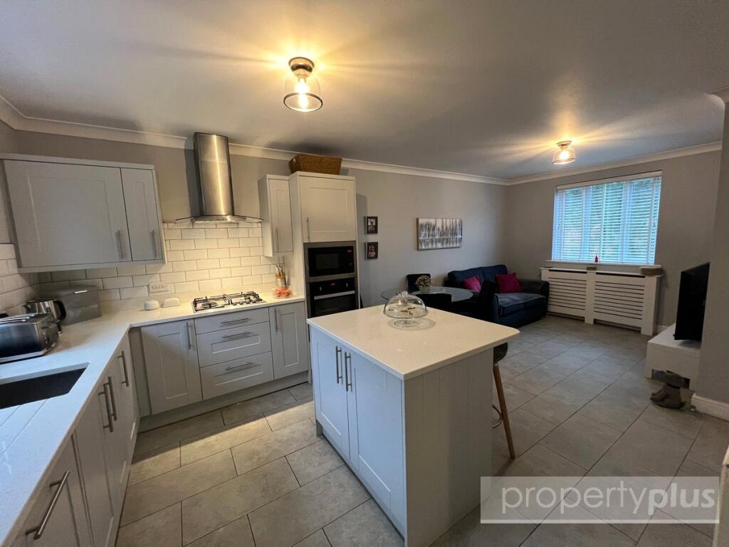 4 bedroom detached house for sale in Cedar Wood Drive, Tonyrefail ...