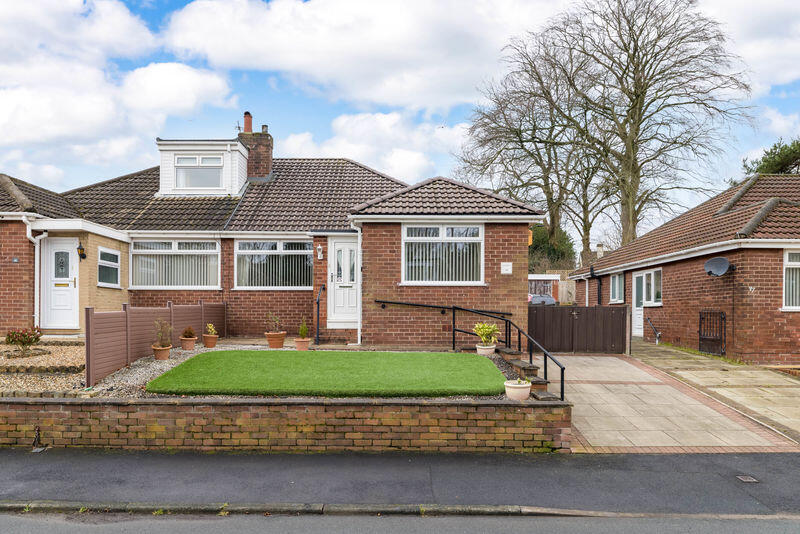 2 bedroom semi-detached bungalow for sale in Bentham Road, Standish ...