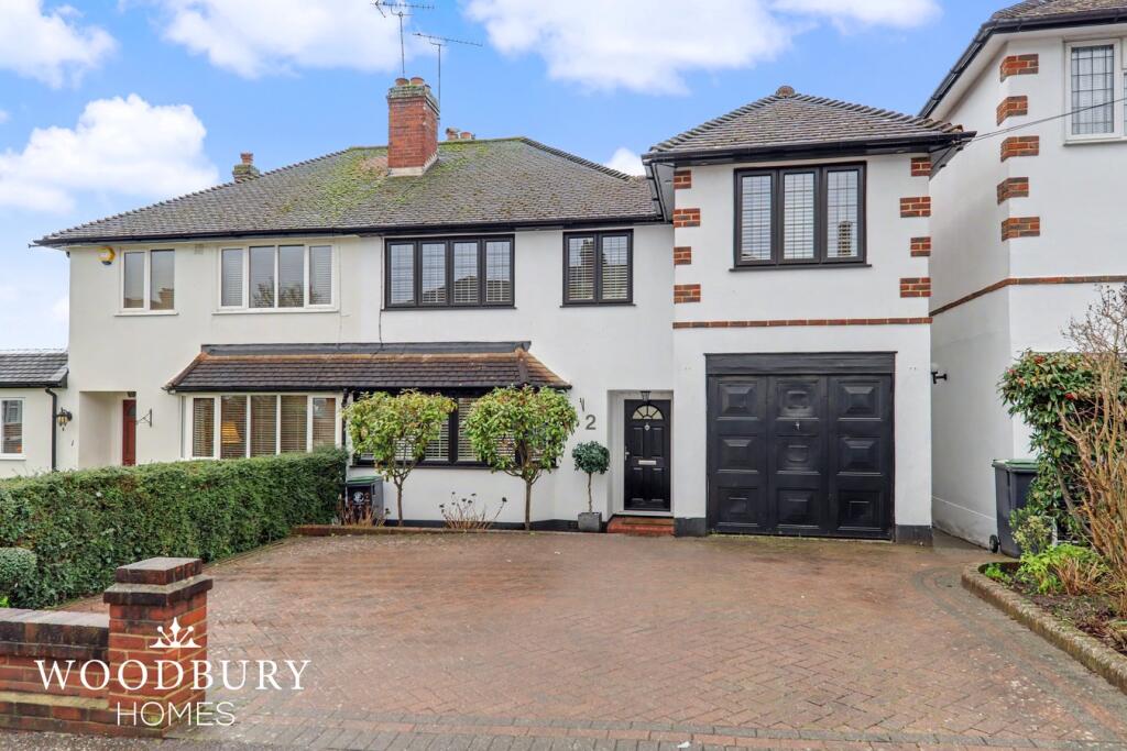 4 bedroom semi-detached house for sale in Roundmead Close, Loughton, IG10