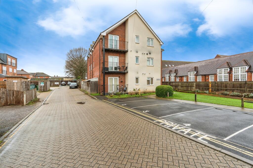2 bedroom apartment for sale in Toynbee Road, Eastleigh, SO50