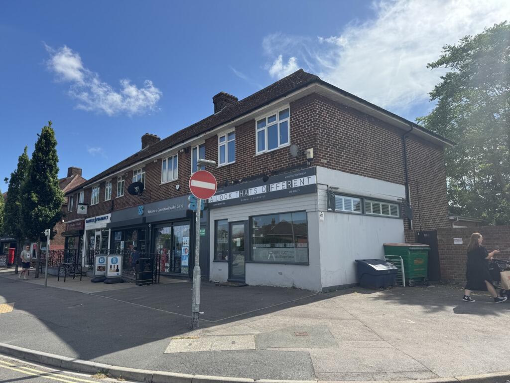 Shop to lease in 10 Coronation Parade, Hamble, Southampton, Hampshire ...