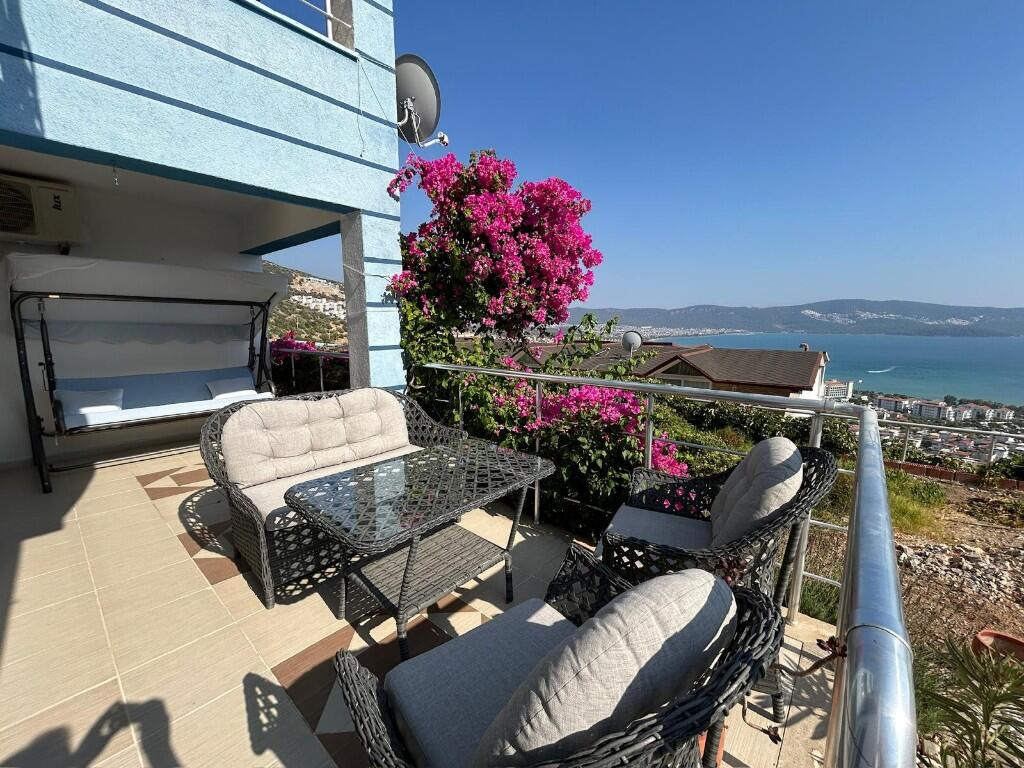 3 bedroom duplex for sale in Akbuk, Didim, Aydin, Turkey