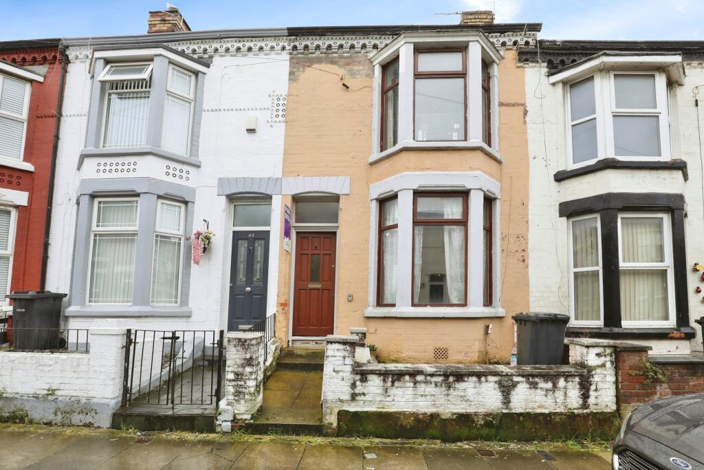 3 bedroom terraced house for sale in Benedict Street, Bootle, L20