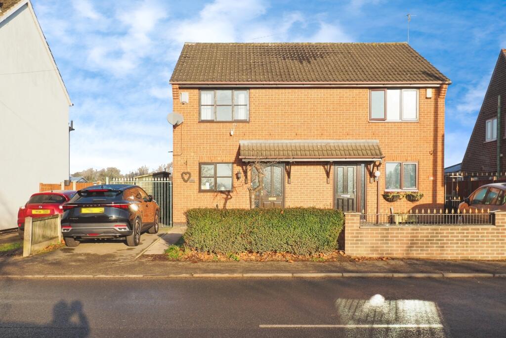 3 bedroom semi-detached house for sale in Moorbridge Lane, Stapleford ...