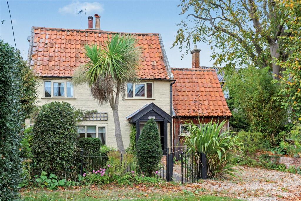4 bedroom detached house for sale in The Street, Wenhaston, Halesworth ...