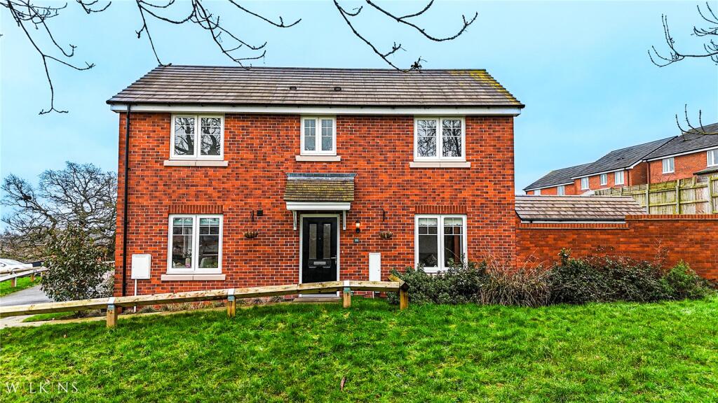 4 bedroom detached house for sale in Cabinhill Road, Nuneaton ...