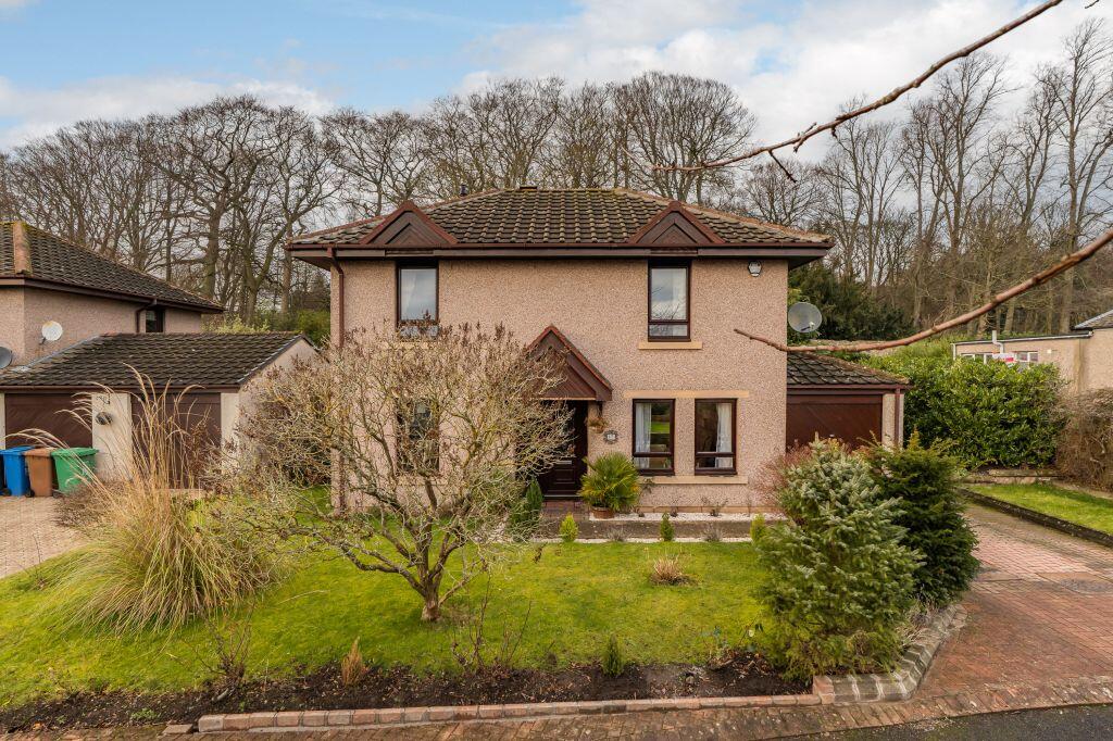 3 bedroom detached villa for sale in 17 Milton Green, Dunfermline, KY12 ...
