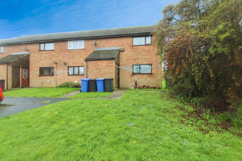 1 bedroom flat for sale in Petit Couronne Way, Beccles, NR34