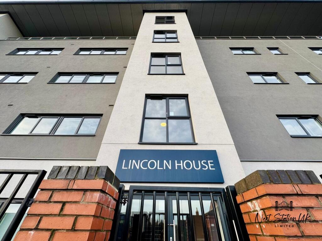 Studio flat for rent in Lincoln House, Nelson Street, Bolton, , BL3