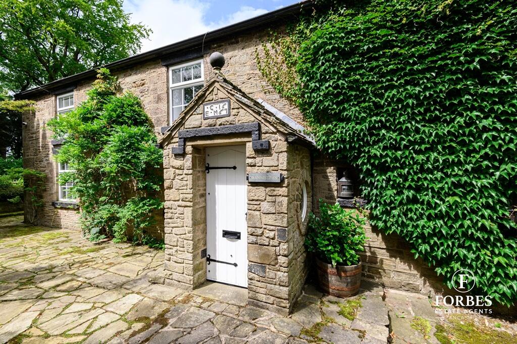 4 bedroom farm house for sale in Bannisters, Chorley Road, Withnell ...