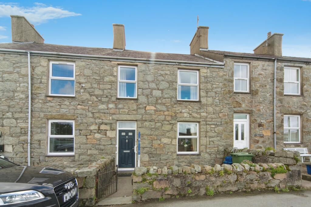 3 bedroom terraced house for sale in Sea View Terrace, Trefor ...