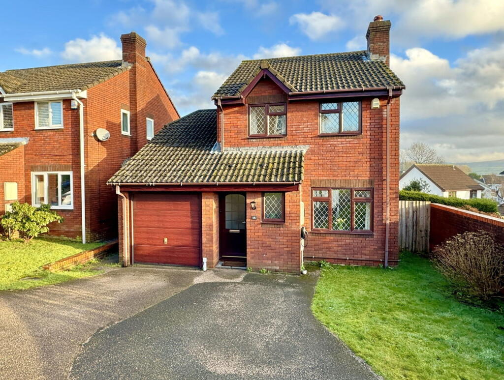 3 bedroom detached house for sale in 15 Spring Park, Woolwell, Plymouth ...