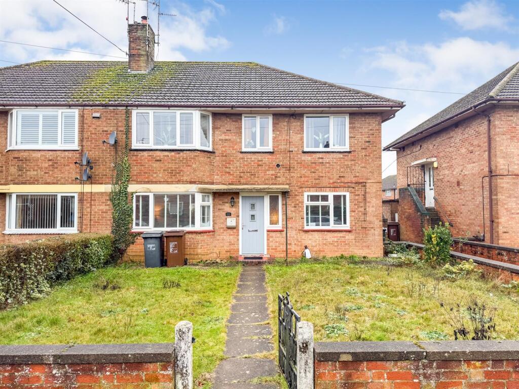 2 bedroom flat for sale in Kipling Road, Corby, NN17
