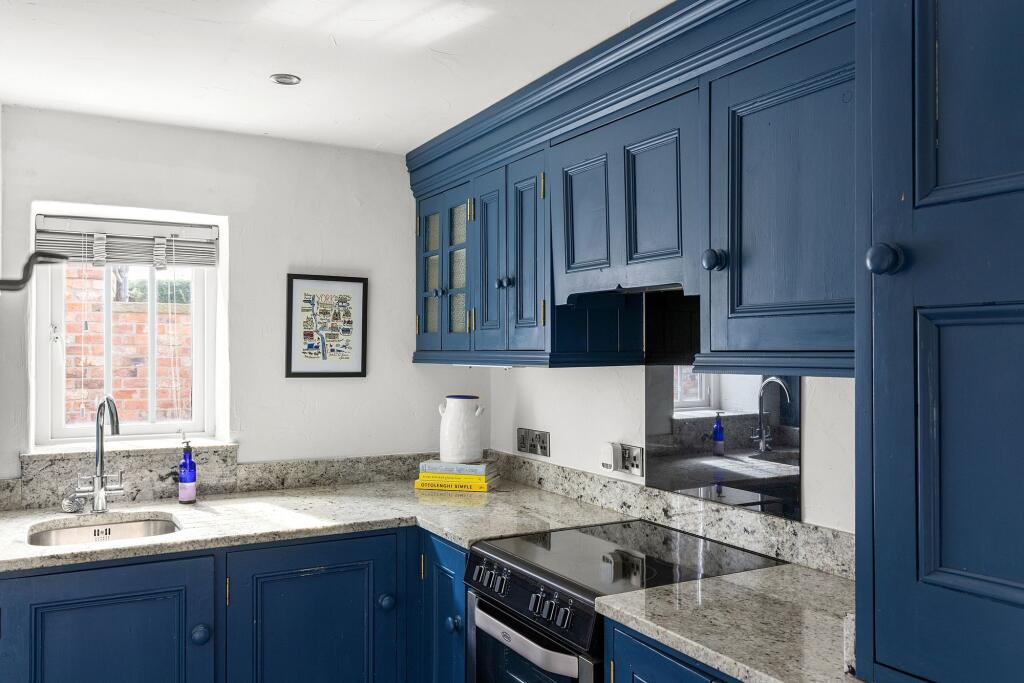 2 bedroom cottage for sale in Darling Cottage, Chestnut Farm, Moor End ...