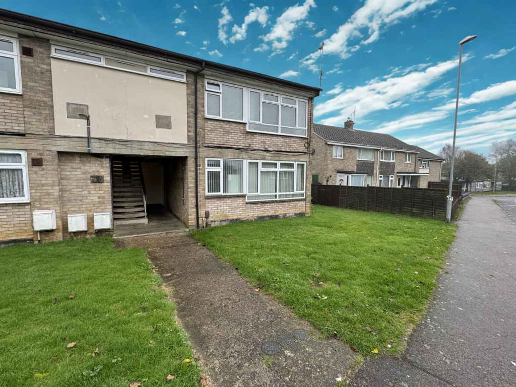 1 bedroom flat for sale in Stour Road, Corby, NN17