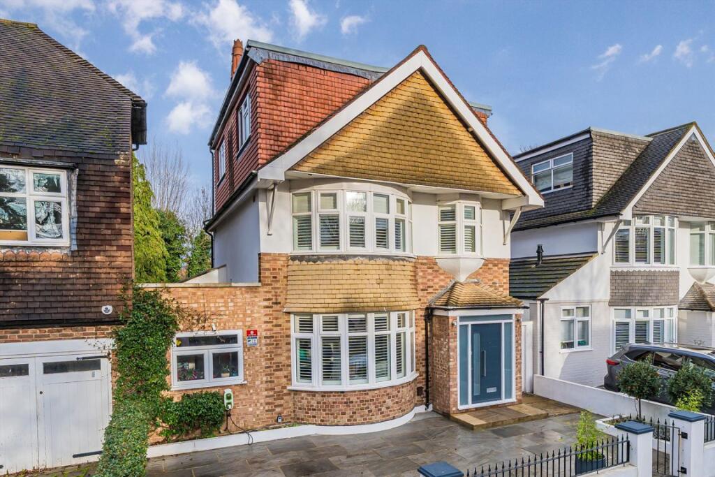 5 bedroom detached house for sale in Clive Road, Strawberry Hill, TW1