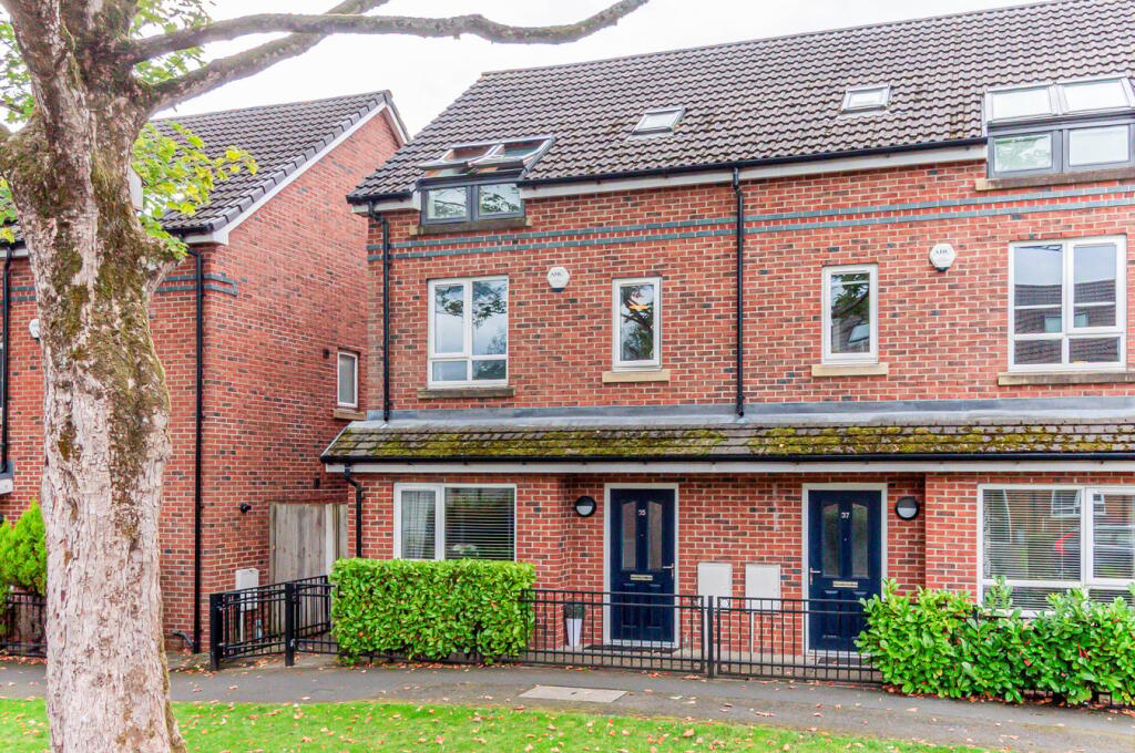 3 bedroom semi-detached house for sale in Calderbank Avenue, Flixton ...