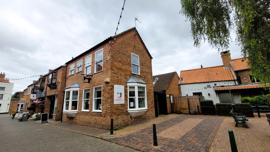Shop for sale in 8 Dyer Lane, Beverley, East Riding Of Yorkshire, HU17 ...